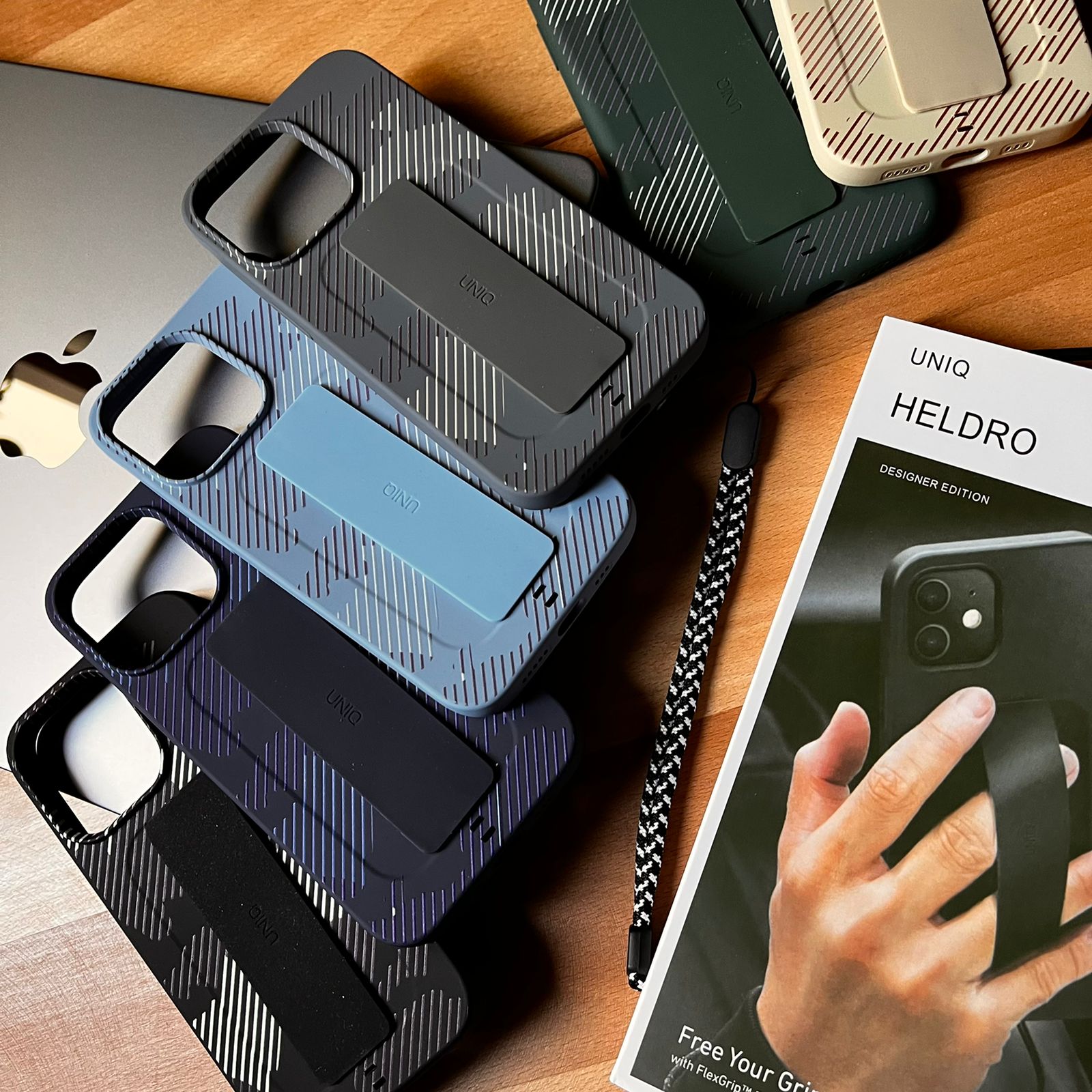 UNIQ Heldro New Design Army Case (Code UNQ64) – Snap